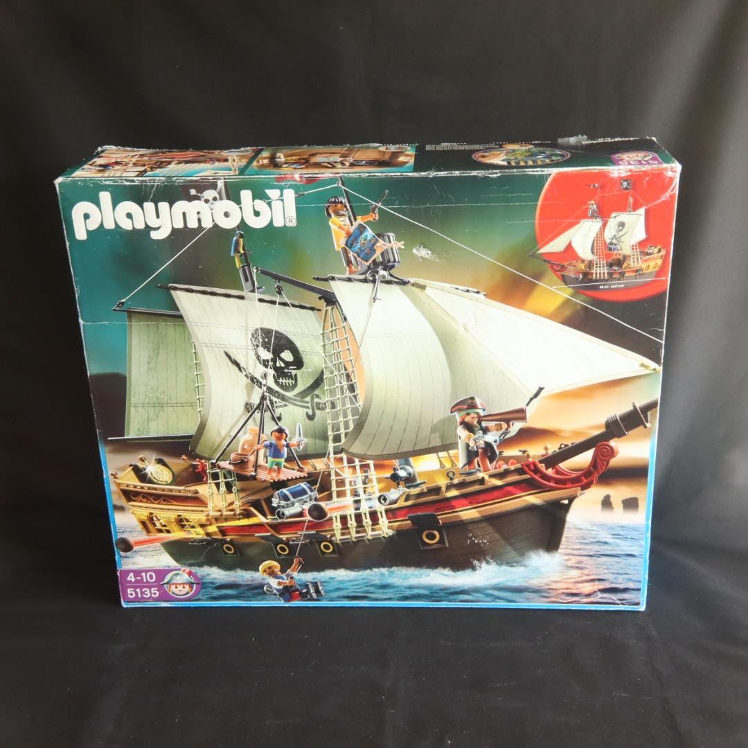 5135 Playmobil Pirate Ship With Pirates And Accessories Vintage Toy
