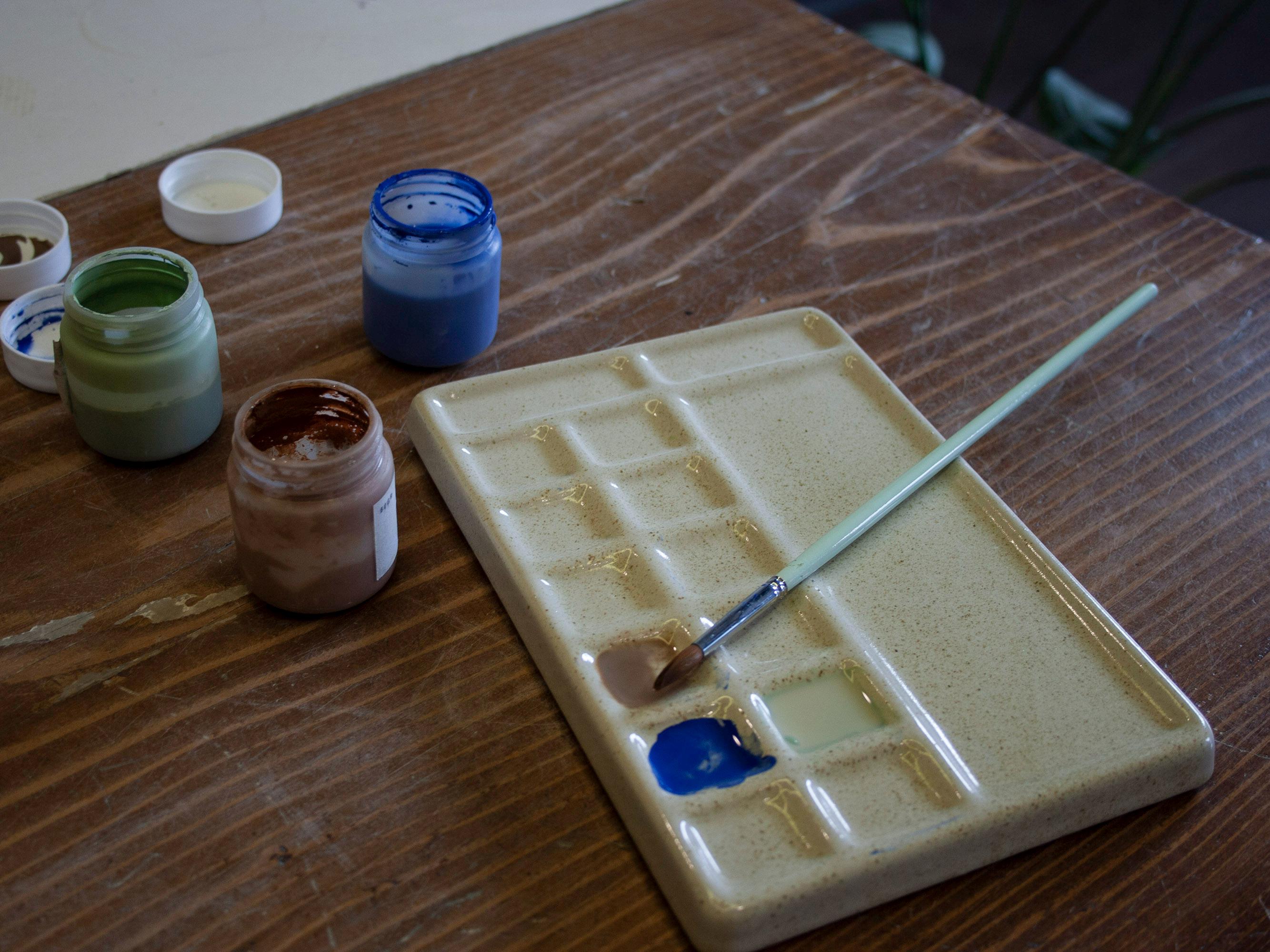 Handmade Ceramic Paint Palette Set – Ceramic Watercolor Palette ...