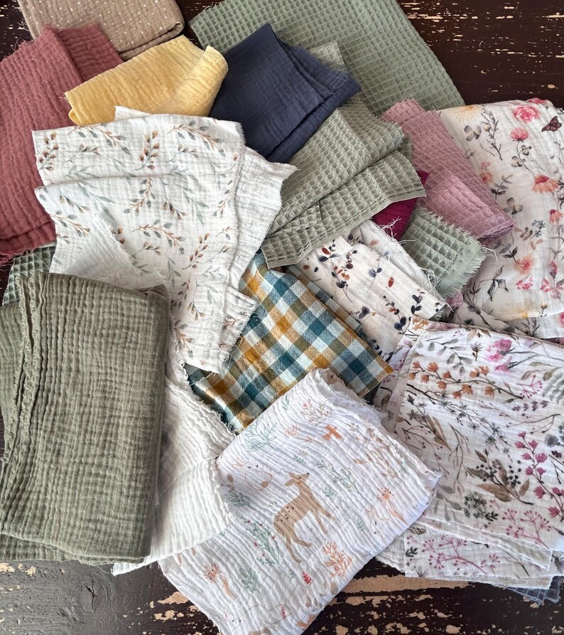 Multicolored Fabric Scrap Bundle, Floral Muslin Fabric Scrap Bundle Natural Fabric Remnants ...