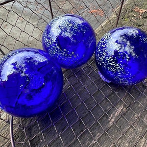 Cobalt Blue Glass Floats, Set of 3 milky Way Garden Balls, Coastal ...