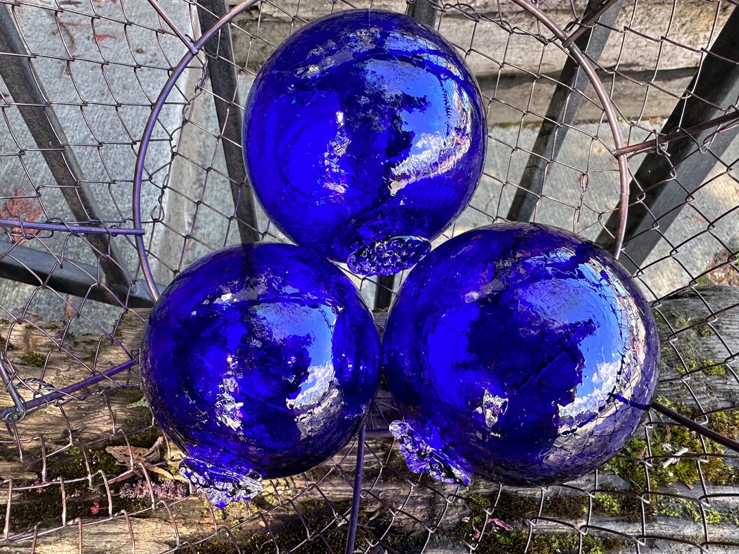 Set of 3 Cobalt Blue Glass Floats, Hand Blown 3.25" Garden Balls ...
