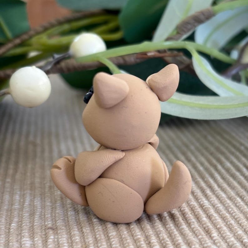 Kangaroo Figurine, Australian Animal Desk Buddy, Miniature Figurine ...