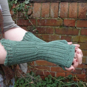 Russell Square Mitts PDF Knitting Pattern - Etsy