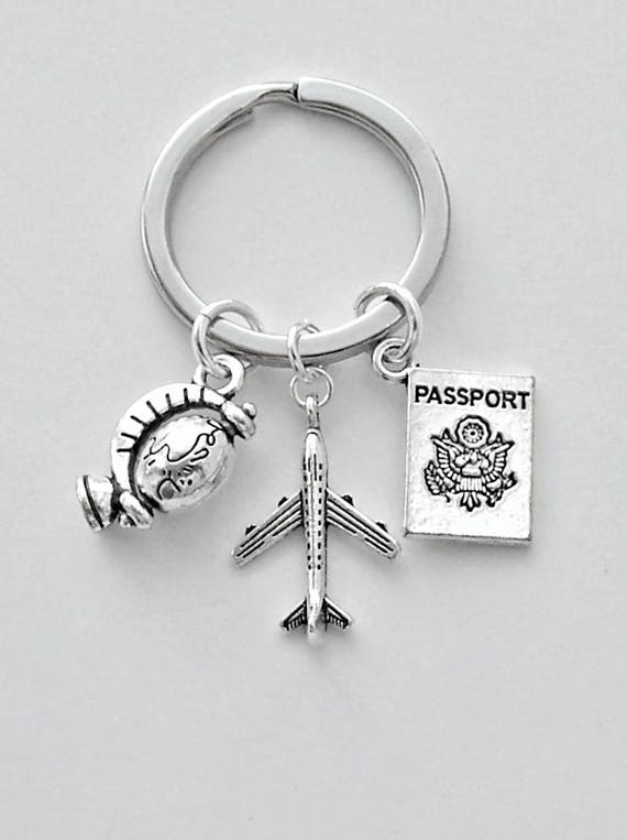 Travel keyring gift for traveler unisex present wanderlust | Etsy