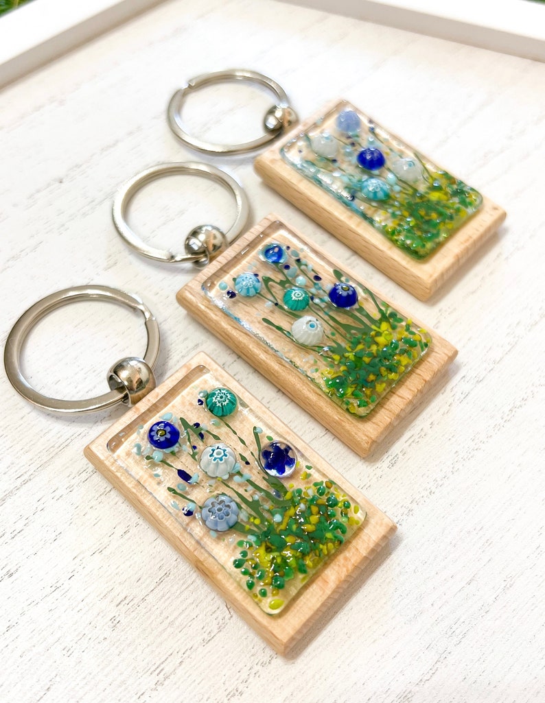 Fused Glass Floral Keychain - Etsy