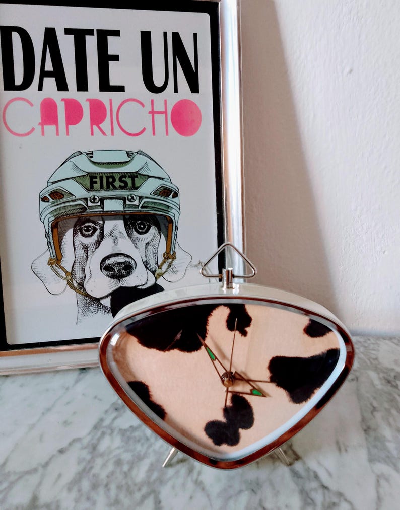 Vintage Cow Pattern Beige Clock, Wound up Table / Nightstand Clock ...