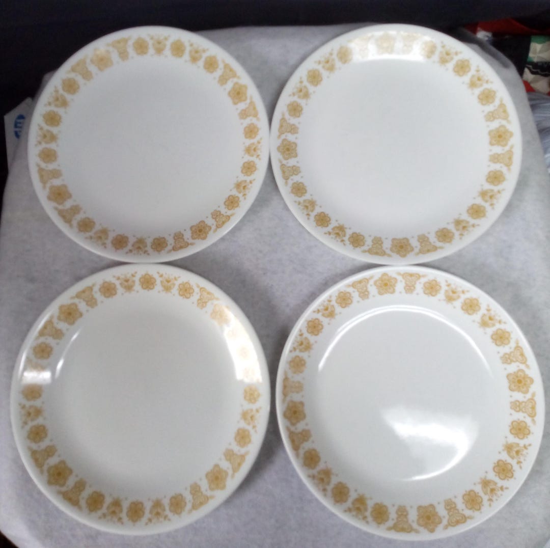 Set of 4 Corelle by Corning Milk Glass Dinner Plates, Butterfly Gold ...