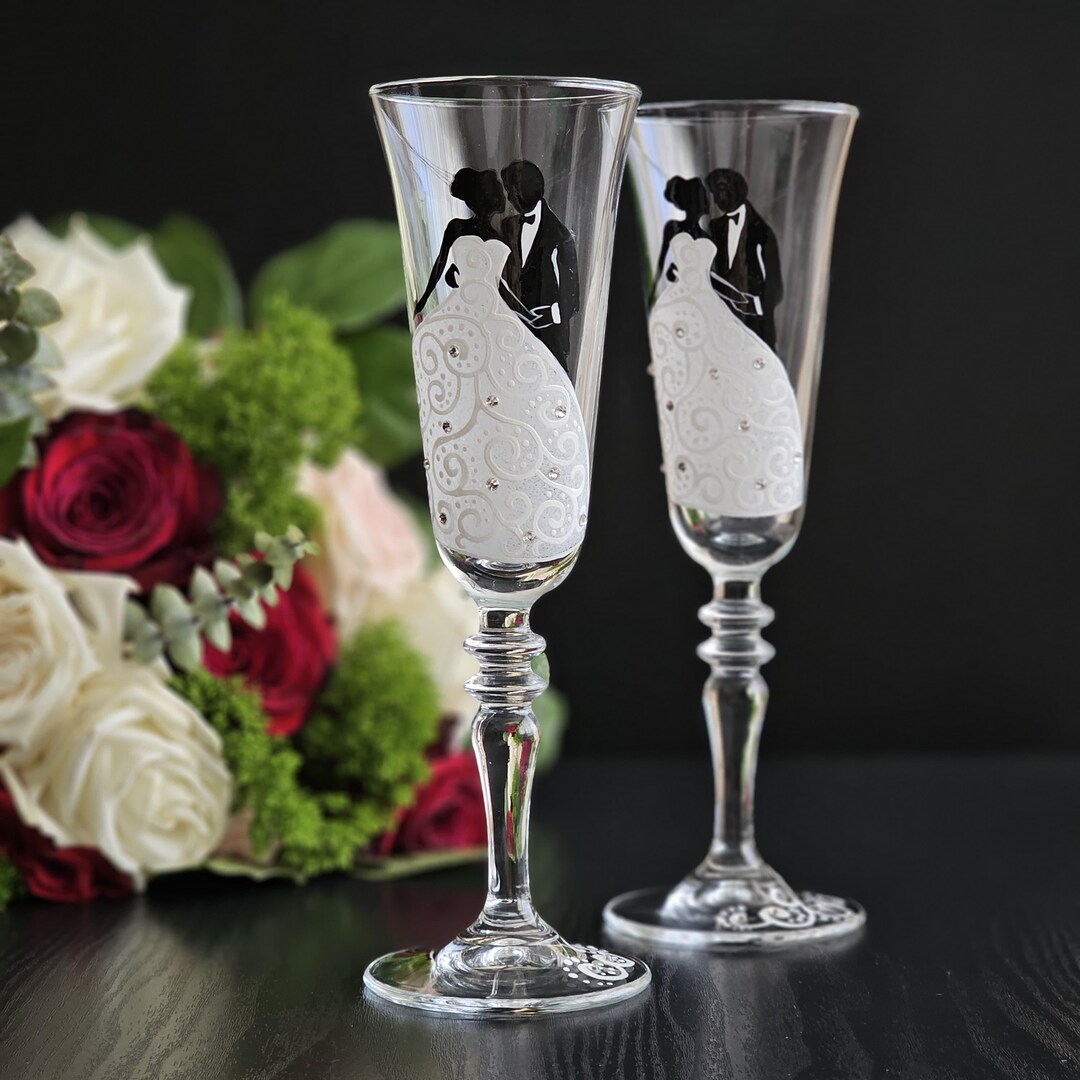 Hand-painted Wedding Champagne Glasses – Set of 2 | 5oz (190ml) - Etsy