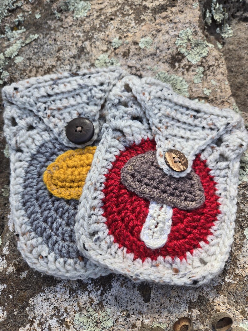 Pocketses (wearable Crocheted Pouches) - Etsy