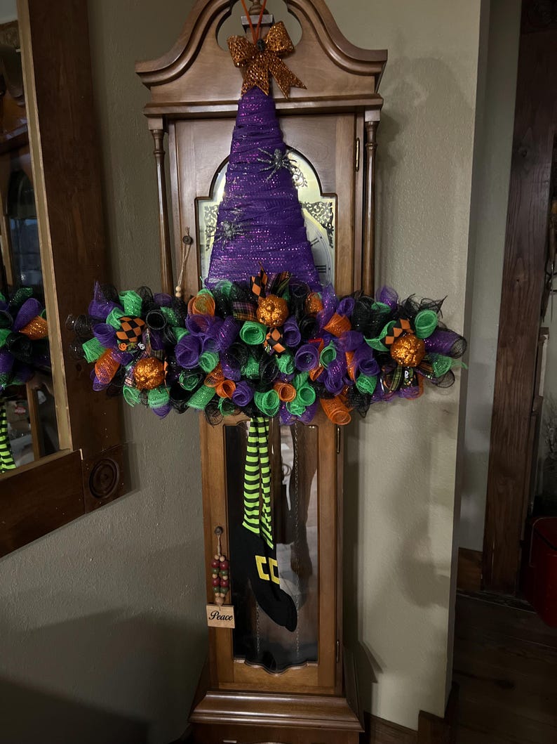 Witch Hat Mesh Wreath - Etsy
