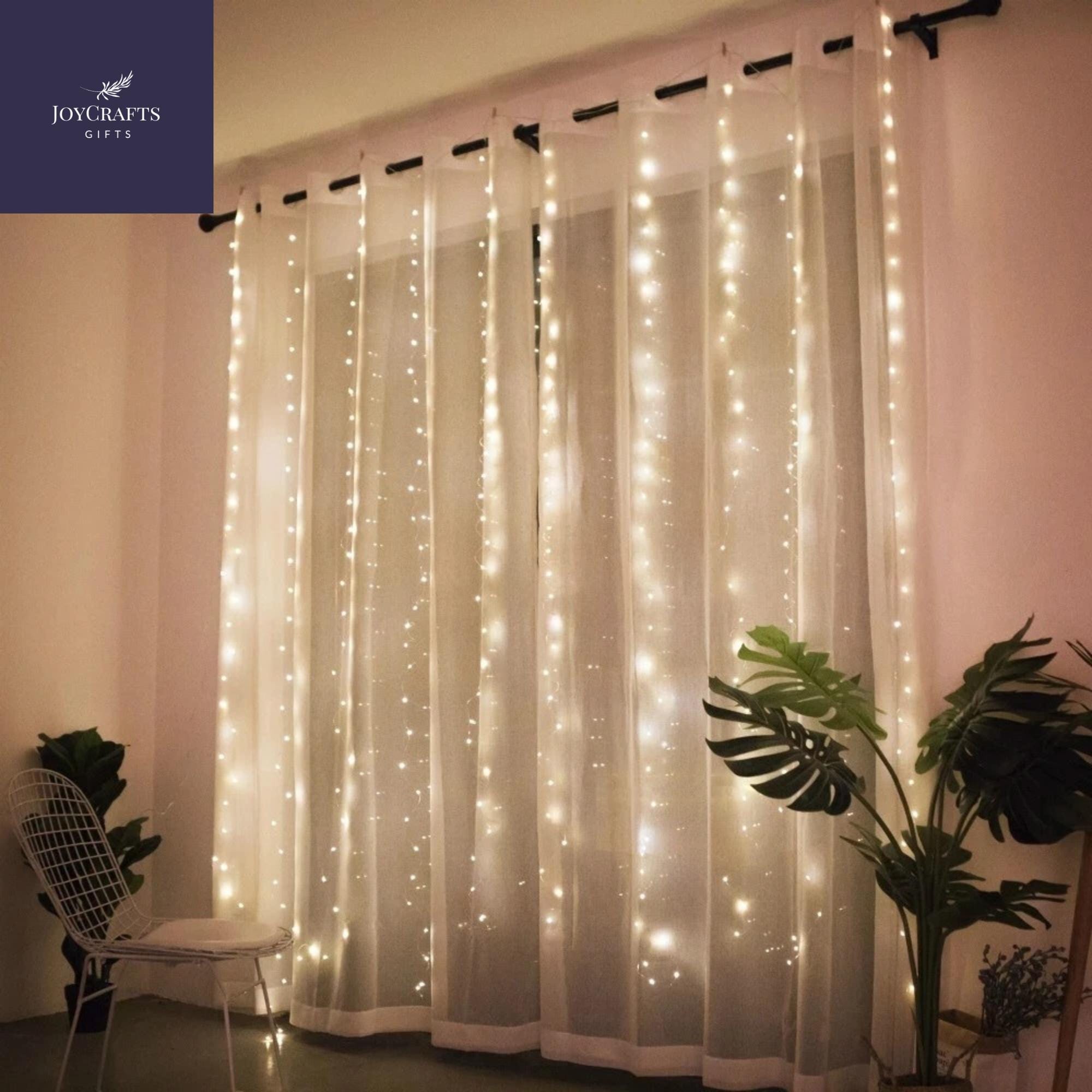 Remote-controlled LED Christmas Curtain Lights Warm White String Lights ...