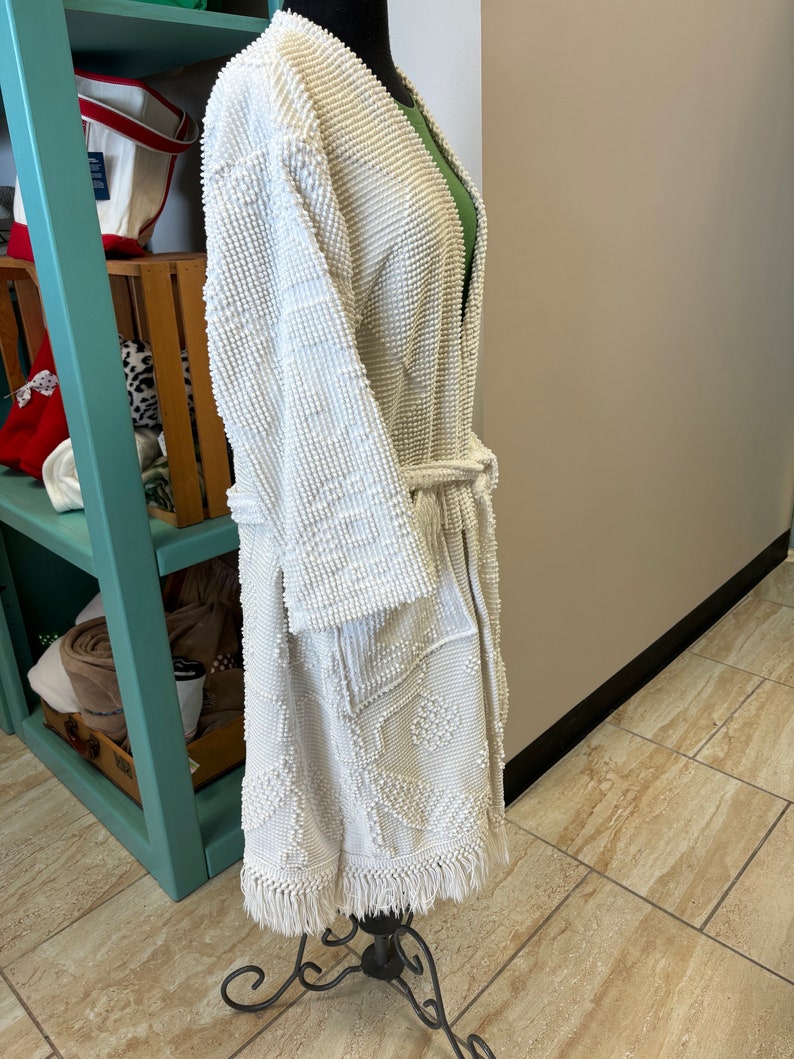 Vintage Chenille Bedspread Upcycled Bath Robe - Etsy