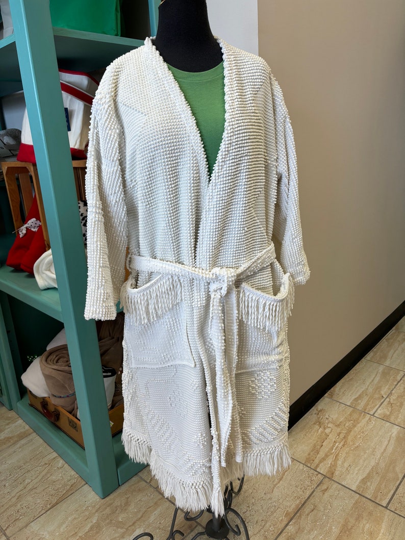 Vintage Chenille Bedspread Upcycled Bath Robe - Etsy