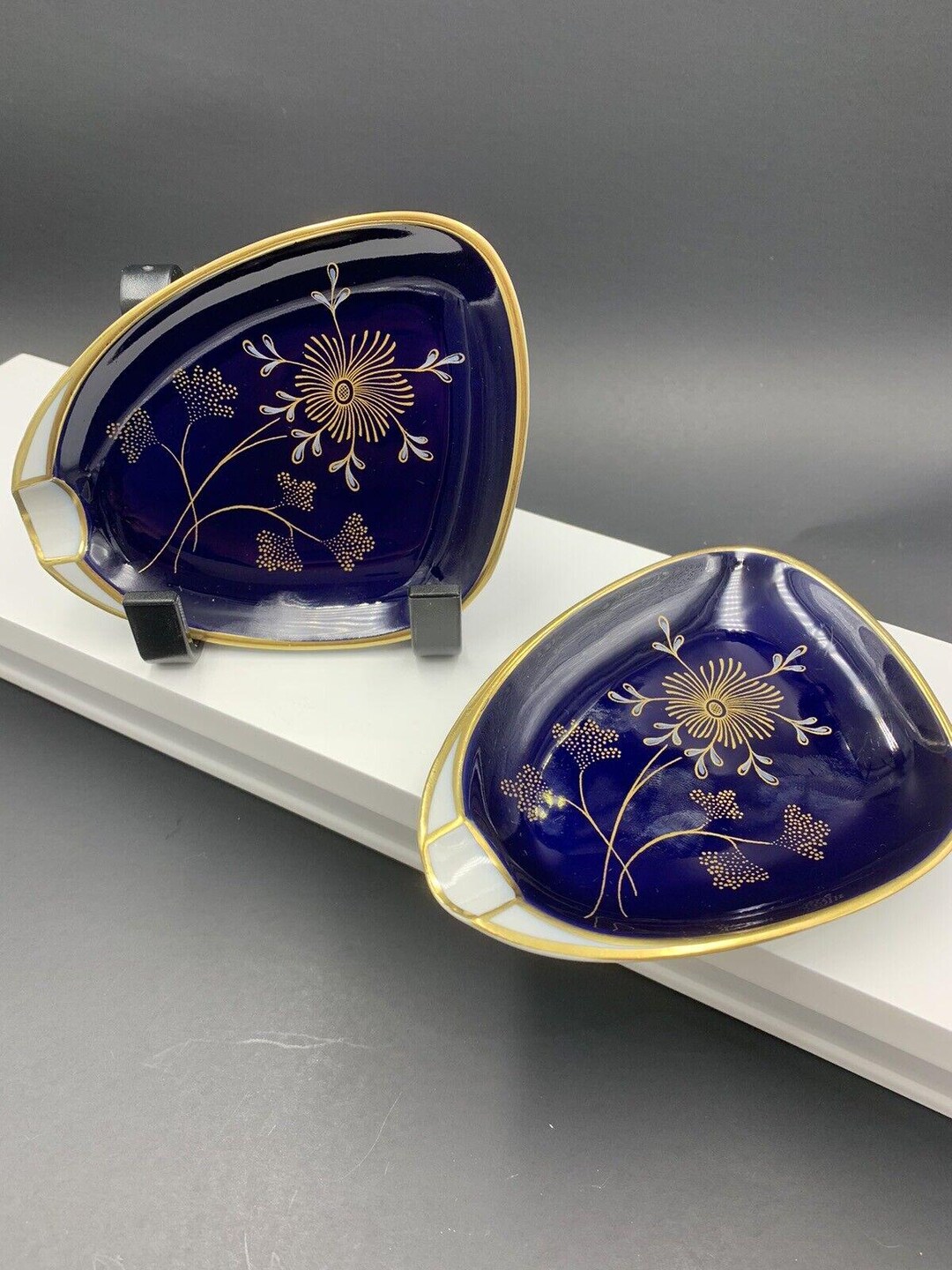 2 Vintage Echt Weimar Germany Kobalt Cobalt Triangular Plates 703 40 - Etsy