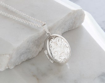 Silver Oval Locket - Etsy