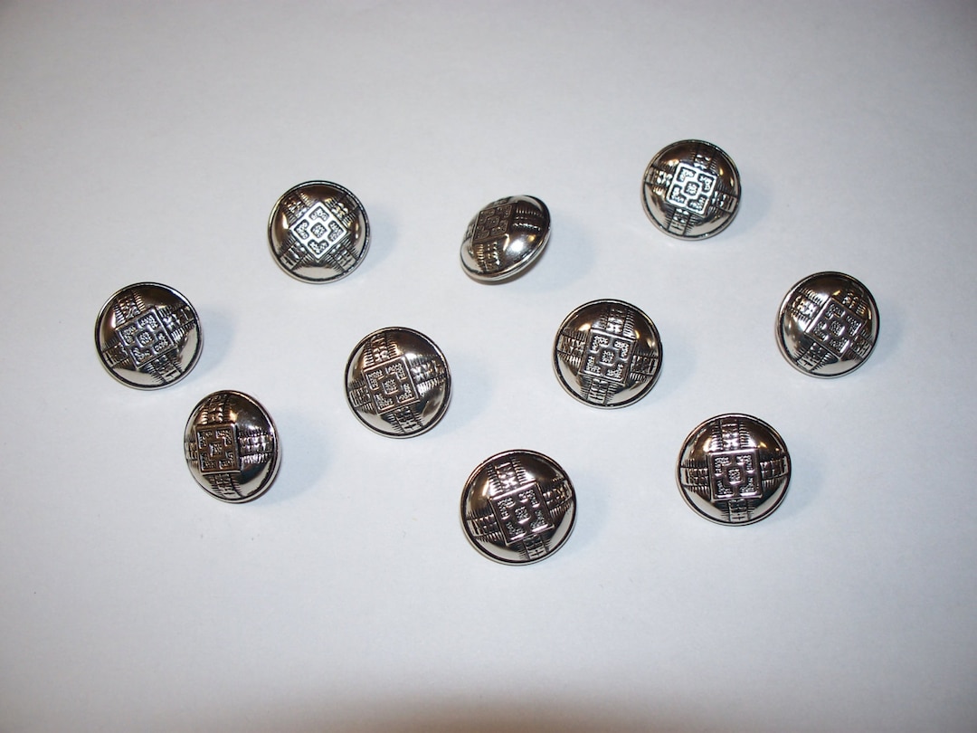 10 Buttons, Vintage Buttons, Metal Buttons, Silver Colored Buttons ...