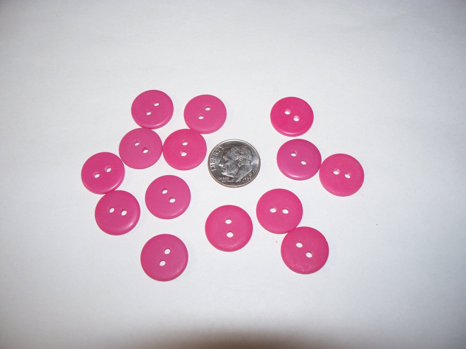 Botones 50 botones botones rosa brillante botones de dos - Etsy España