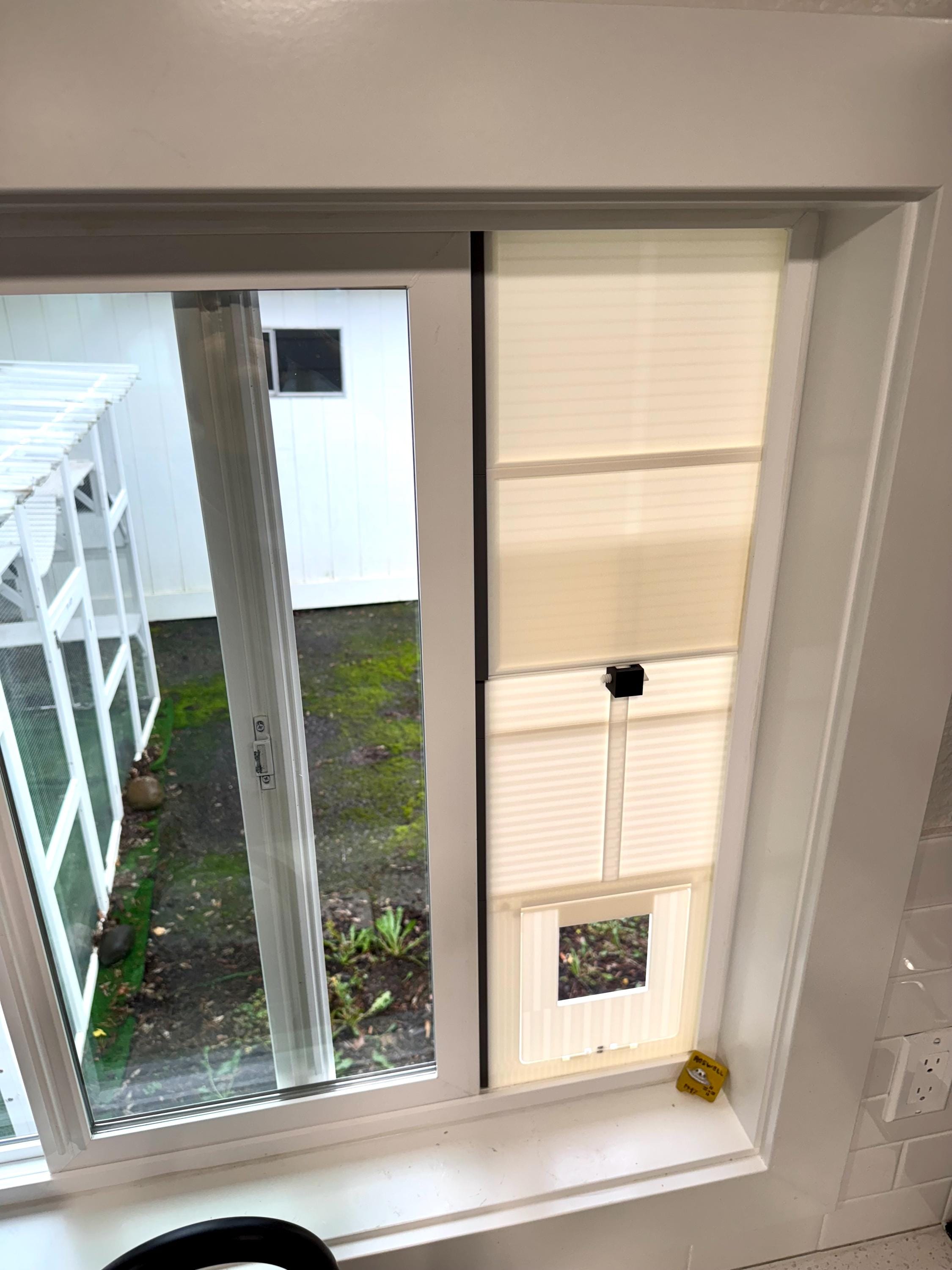 Vertical Cat Door for Sliding Window - Resizable, Fits 16-36 Inch Windows - Easy Install, No ...