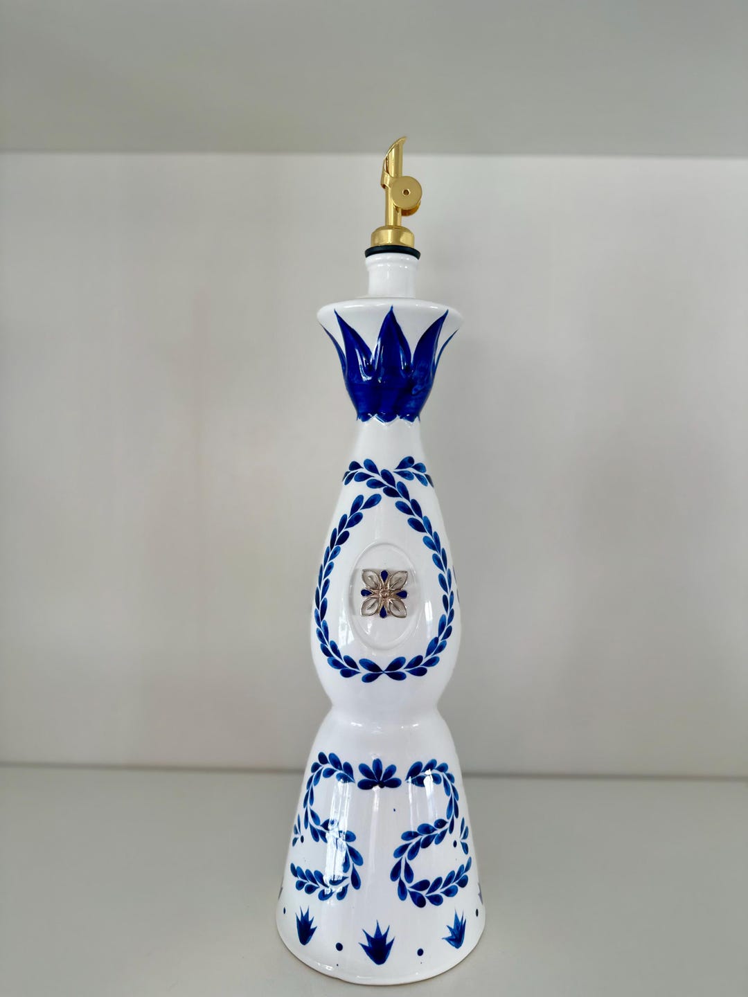 Clase Azul Olive Oil Dispenser 750 Ml Bottle With GOLD Pour Spout ...