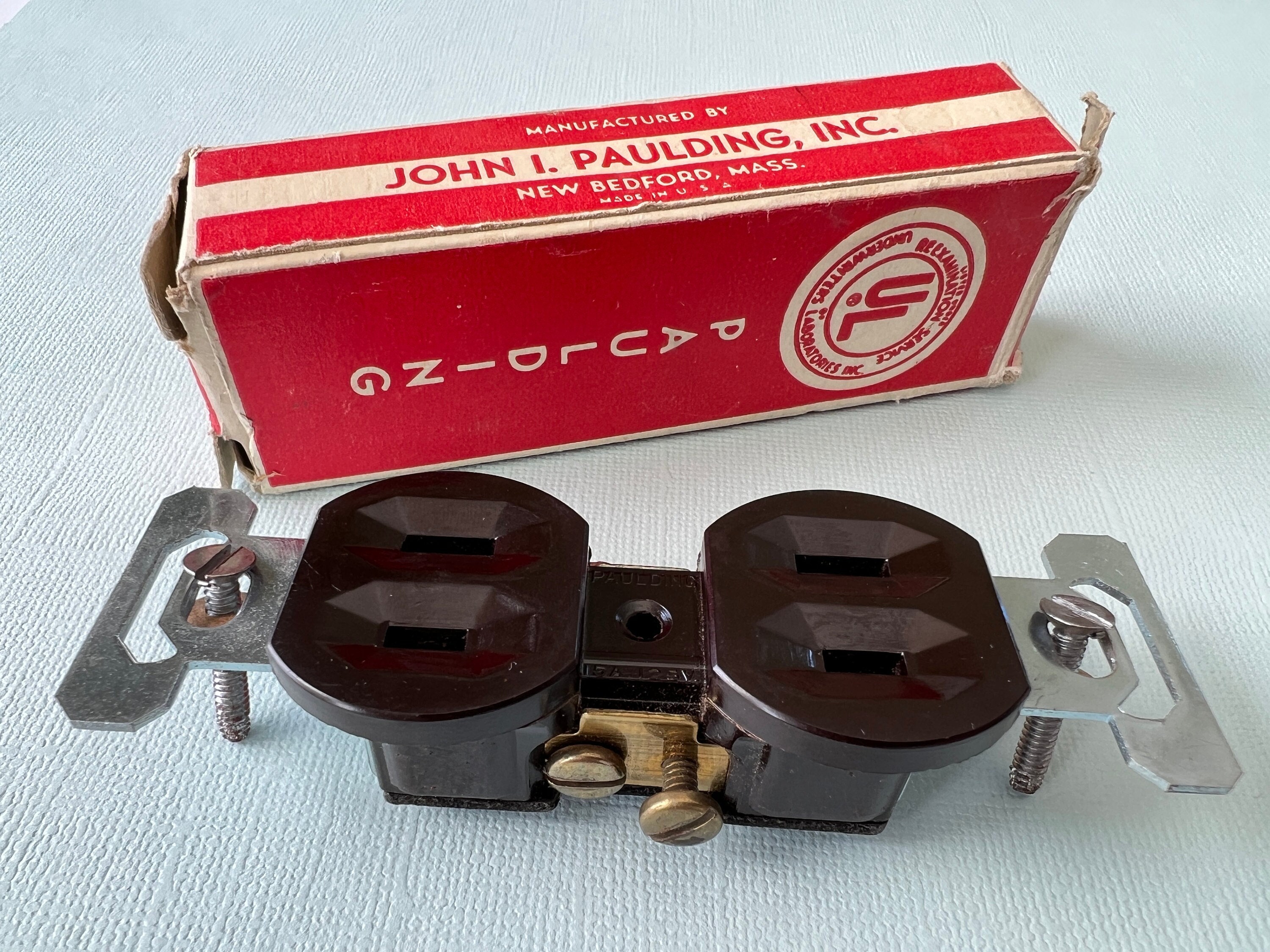 Vintage Paulding Bakelite Duplex Receptacle Outlet Brown W/box ...