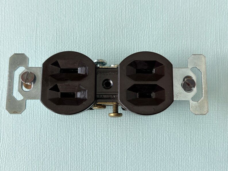 Vintage Paulding Bakelite Duplex Receptacle Outlet Brown W/box - Etsy