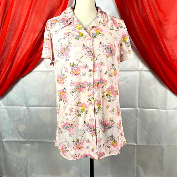 Vintage Pink Ladies Top Shirt with Pin Up Girl Fishin… - Gem