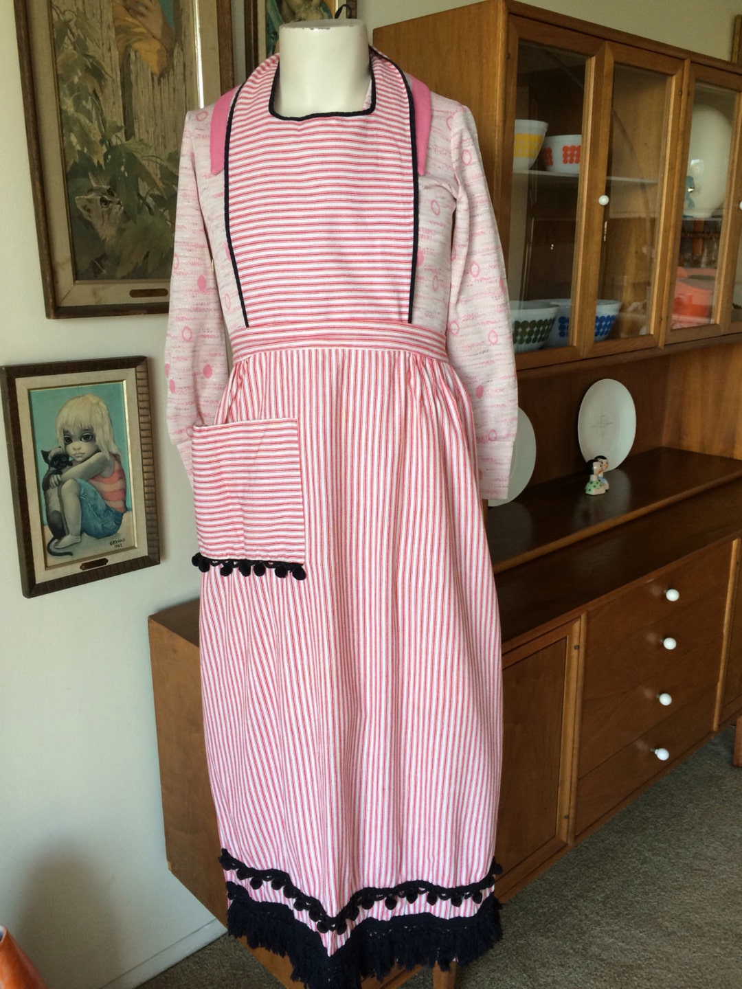 Wonderful Vintage Maxi Apron Red and White Stripe With Black Pom Pom ...