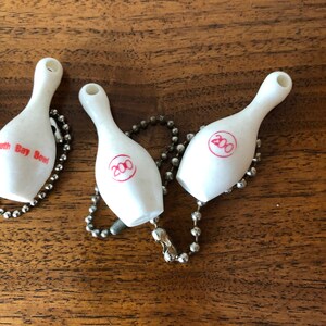 Vintage Miniature Bowling Pin Key Chain Set of 4 Keychains Rockabilly ...