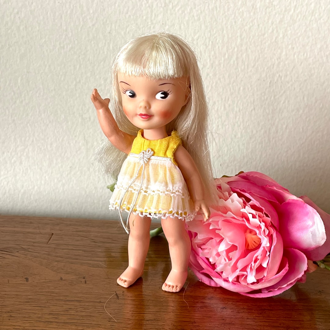 Vintage Heidi Doll by Remco the Doll That Waves With Dress & Panties ...