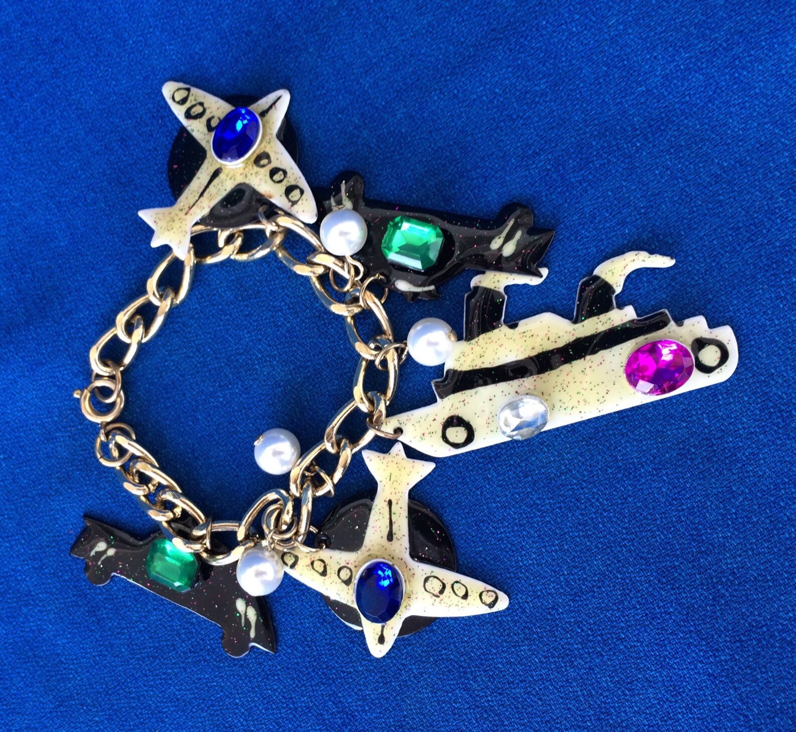 Ultimate Vintage 80’s Charm Bracelet Travel Theme Big Chunky Ship, Taxi ...