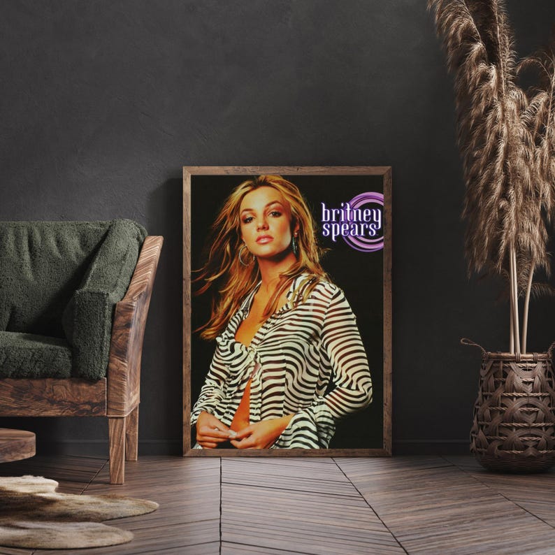 Britney Spears Vintage 2000s Poster Pop Icon Wall Art, Retro Music ...