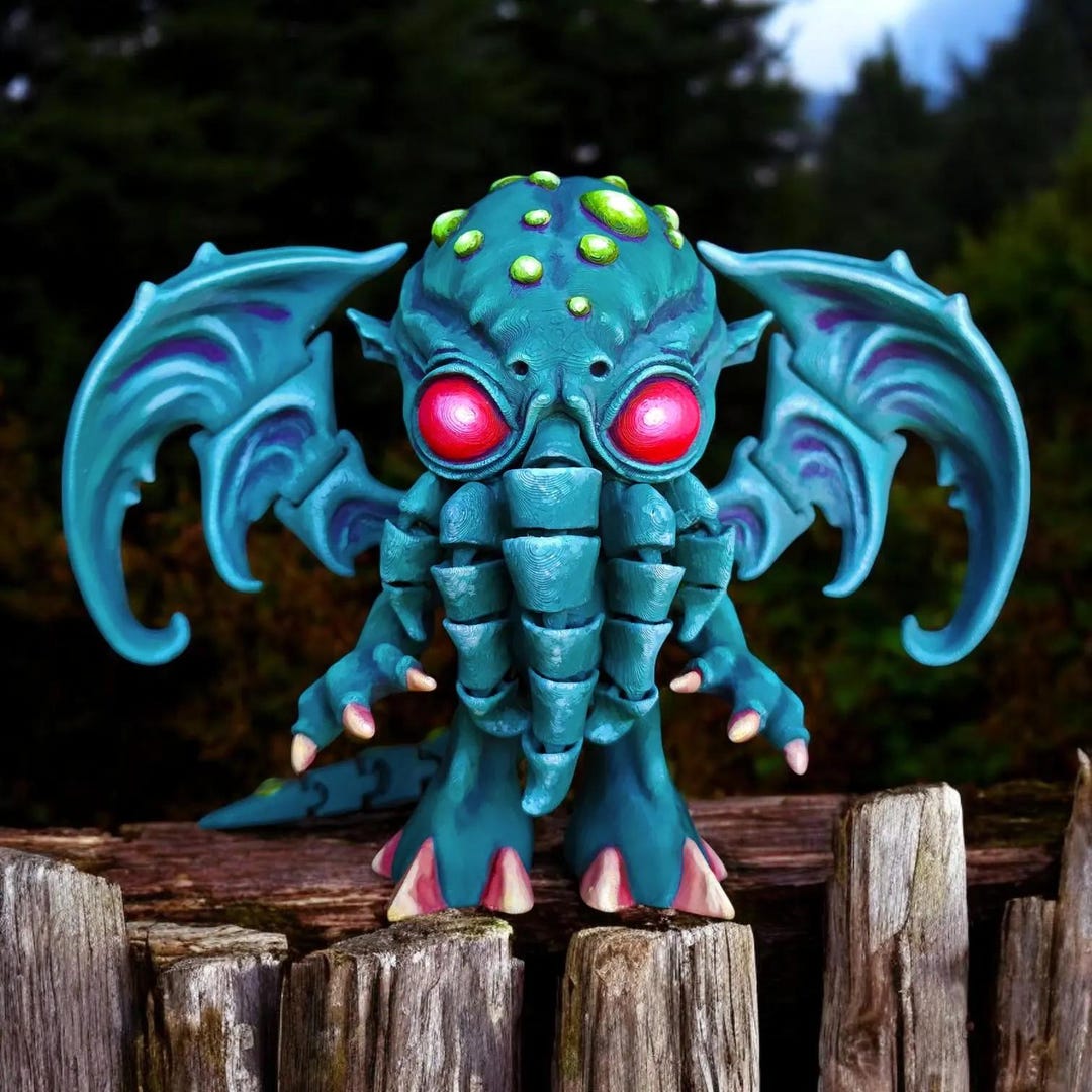 Articulated Cthulhu Figurine 3D Printed Mythical Collectible & Poseable ...
