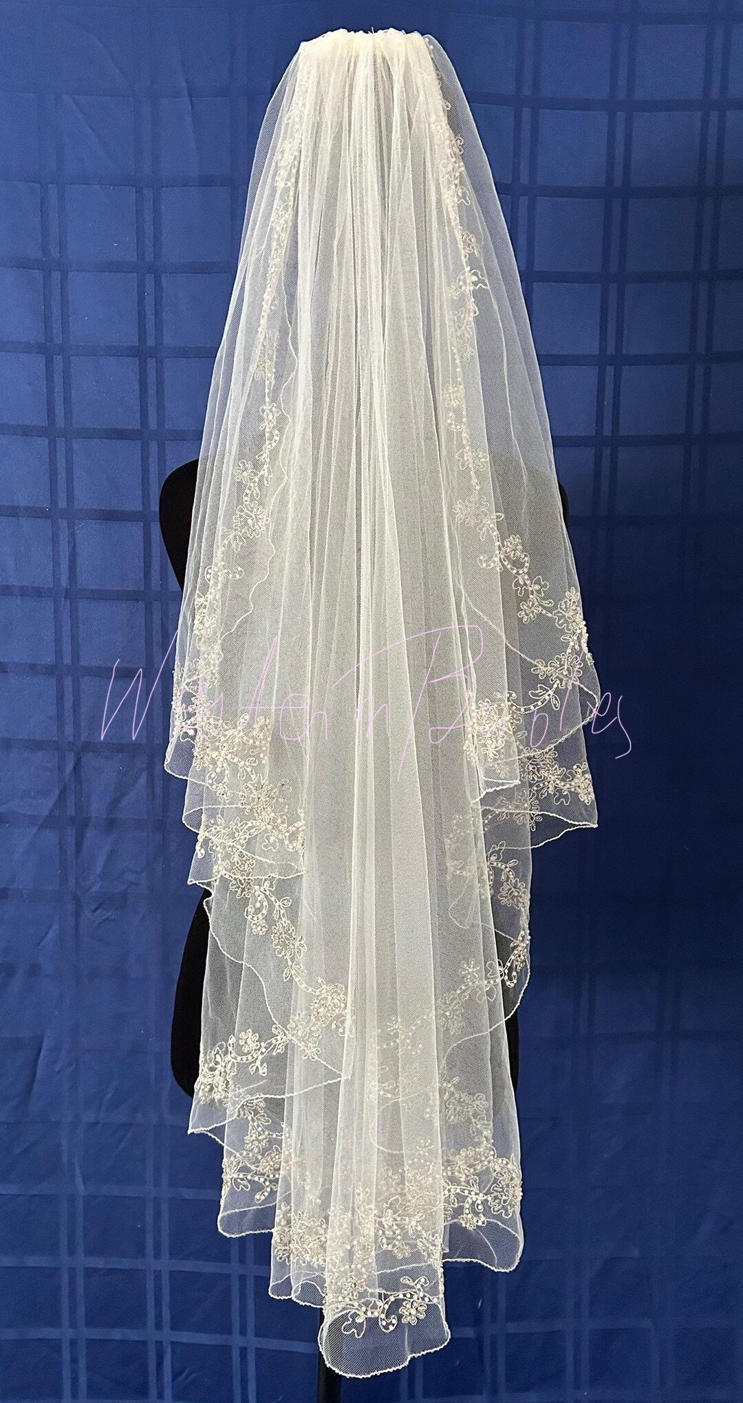 Ivory Fingertip Wedding Veil. ITALIAN STYLE VEIL With Crystals and ...
