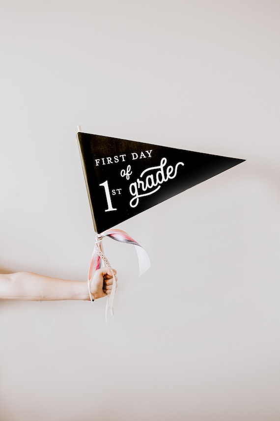 PRINTABLE BUNDLE First and Last Day of School Flags - Etsy