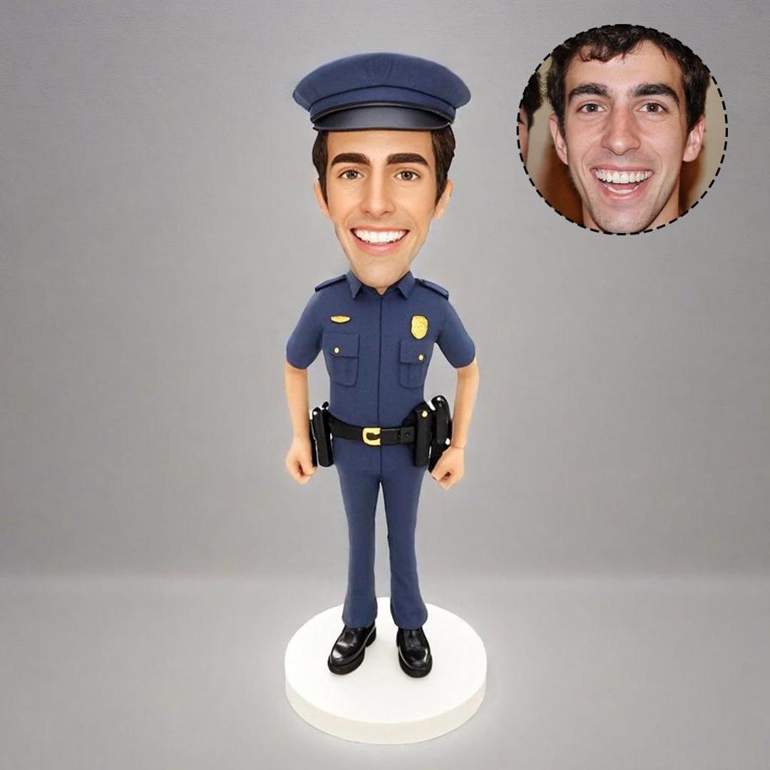 Custom Action Figure, Make up Cake Topper, Custom 3D Figurines, Custom ...