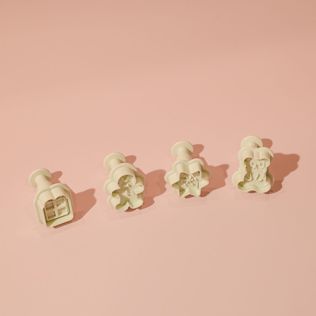 Mini Object Cookie Cutter Set Gingerbread Man, Snowflake, Bear, Gift ...