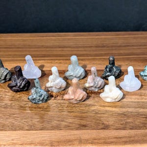 Mini Middle Finger Carvings | Intuition Selection Crystal Gift - Etsy