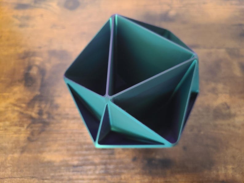 D20 Dice Pen/pencil Holder | Multi Compartment | Sleek Modern Design ...