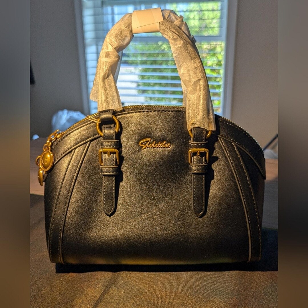 Black Shell-shape Bag With Strap - Etsy