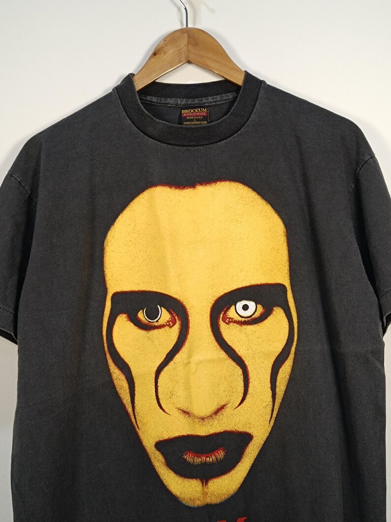 Manson | Industrial Metal Icon Face T-shirt | 90s Vintage Style | Sun ...