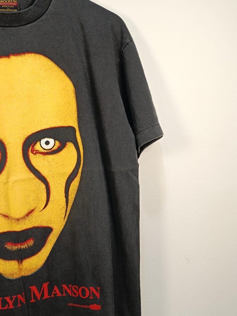 Manson | Industrial Metal Icon Face T-shirt | 90s Vintage Style | Sun ...