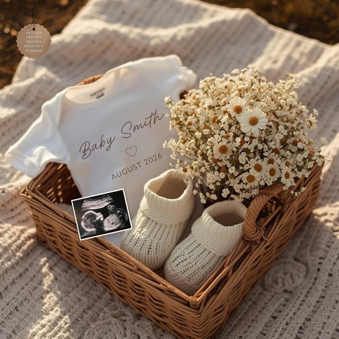 Neutral Baby Pregnancy Announcement: Digital Boho Flowers Design ...