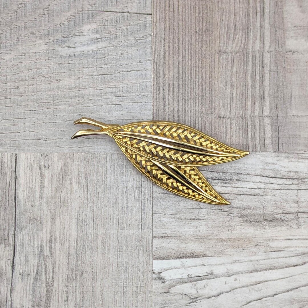 1980s "jj Jonette Jewelry" Leaves Brooch / Pin, Braided Texture | 3.125 ...