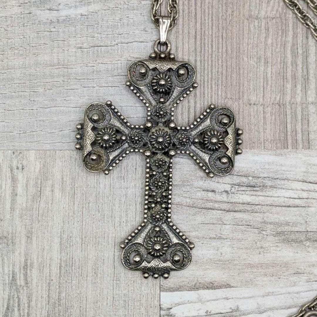 1974 sarah Coventry Limited Edition Florentine Cross 24 Necklace Silver ...