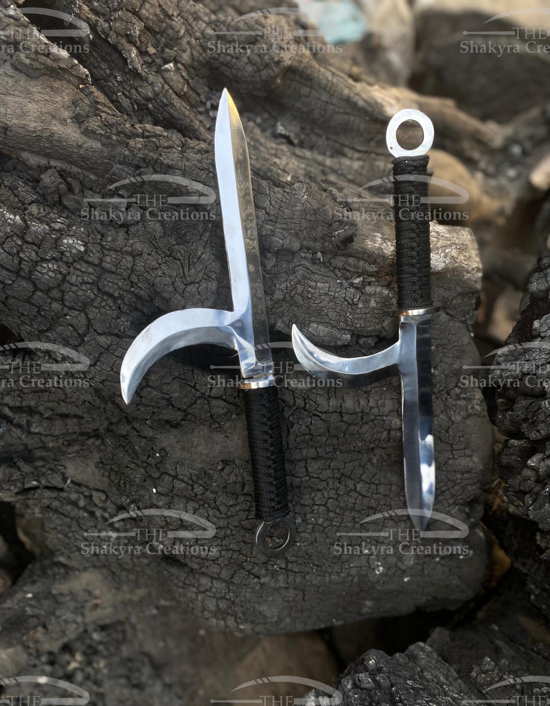 Nobu Yoshioka's Double-edged Kyoketsu-shoge Dagger in Carbon Steel ...