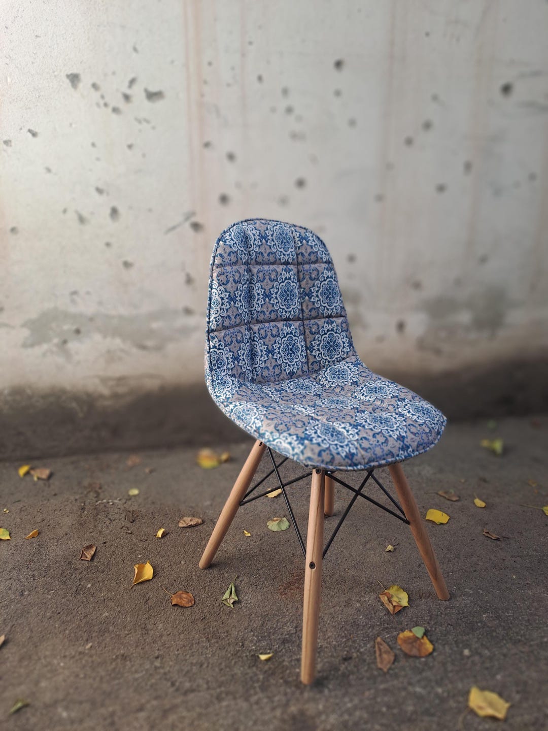 Decorative Metal Skeleton Chair,blue Comfortable Chair,elegant Sponge ...