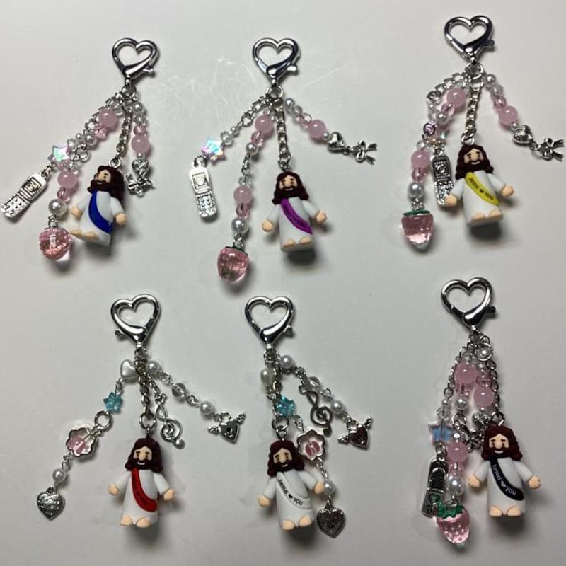 Mini Jesus Figurines - Etsy