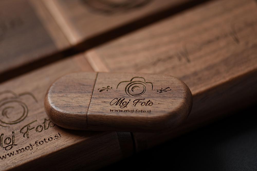 Personalized Wooden USB Flash Drive in Elegant Box, Wedding Photography ...