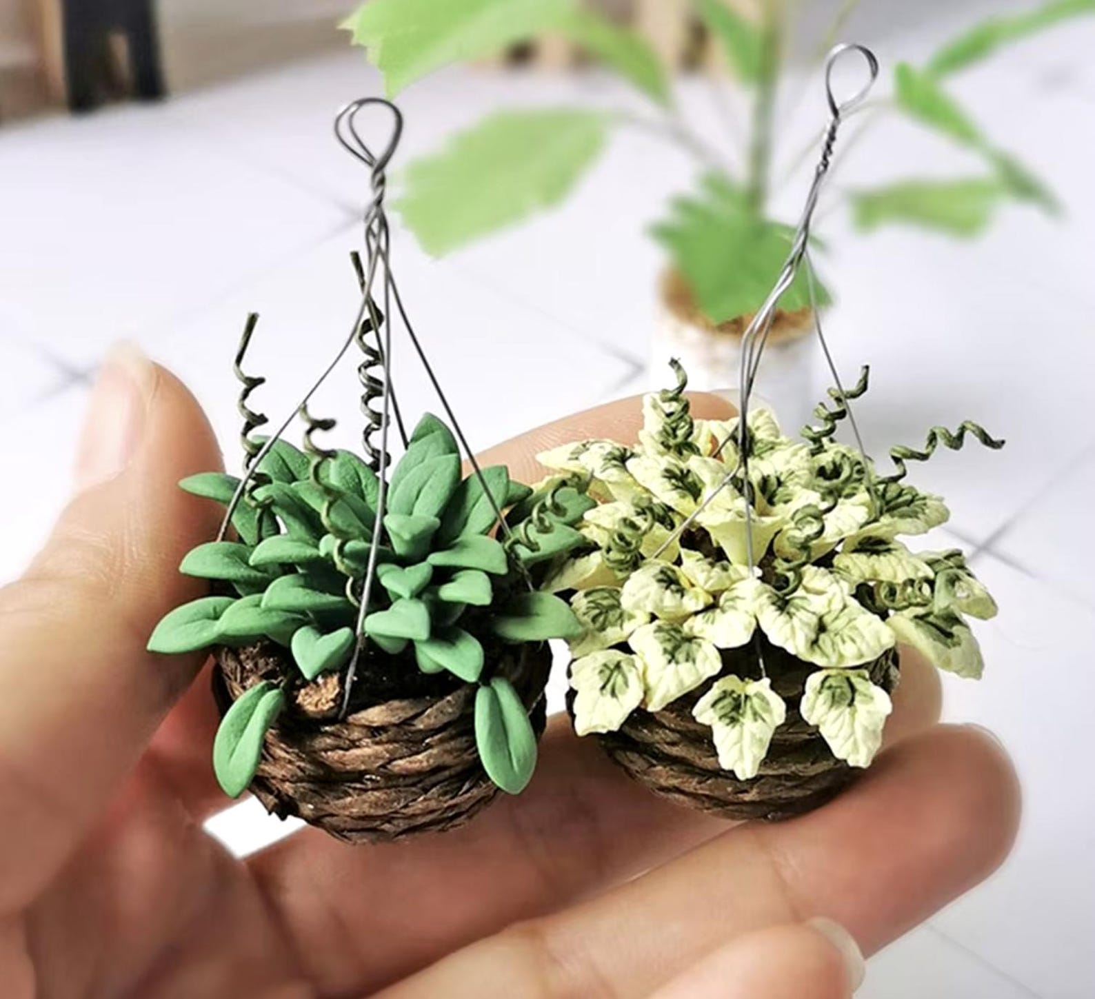 1:12 Scale Miniature Hanging Plant - Dark Green or Variegated Leaves ...