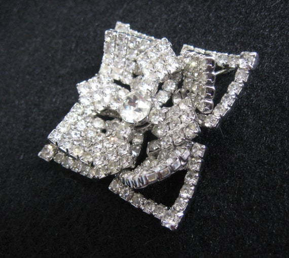 1950s Brooch Kramer New York Signed Clear Rhinestone … - Gem